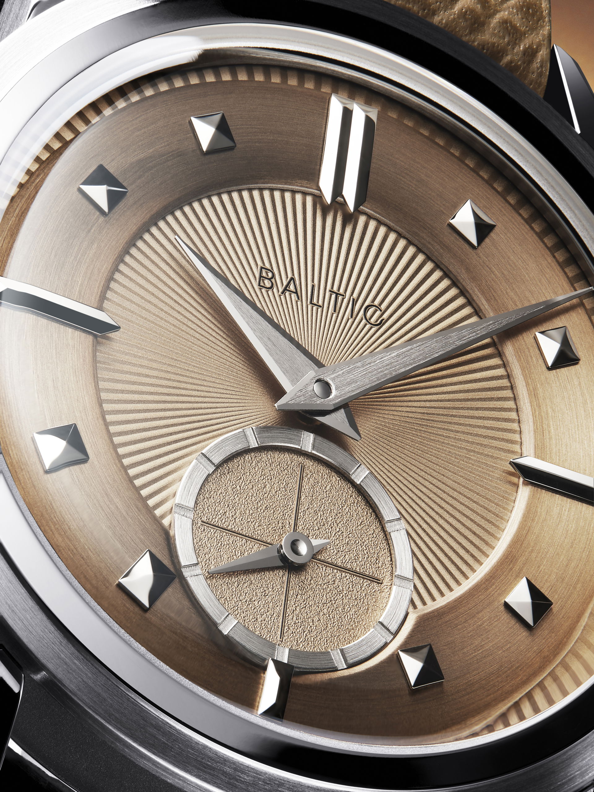 Prismic Salmon - Baltic Watches